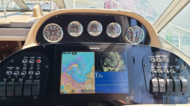 Boat Dash Panels: Sea Ray & OEM Replacement Instrument Panels