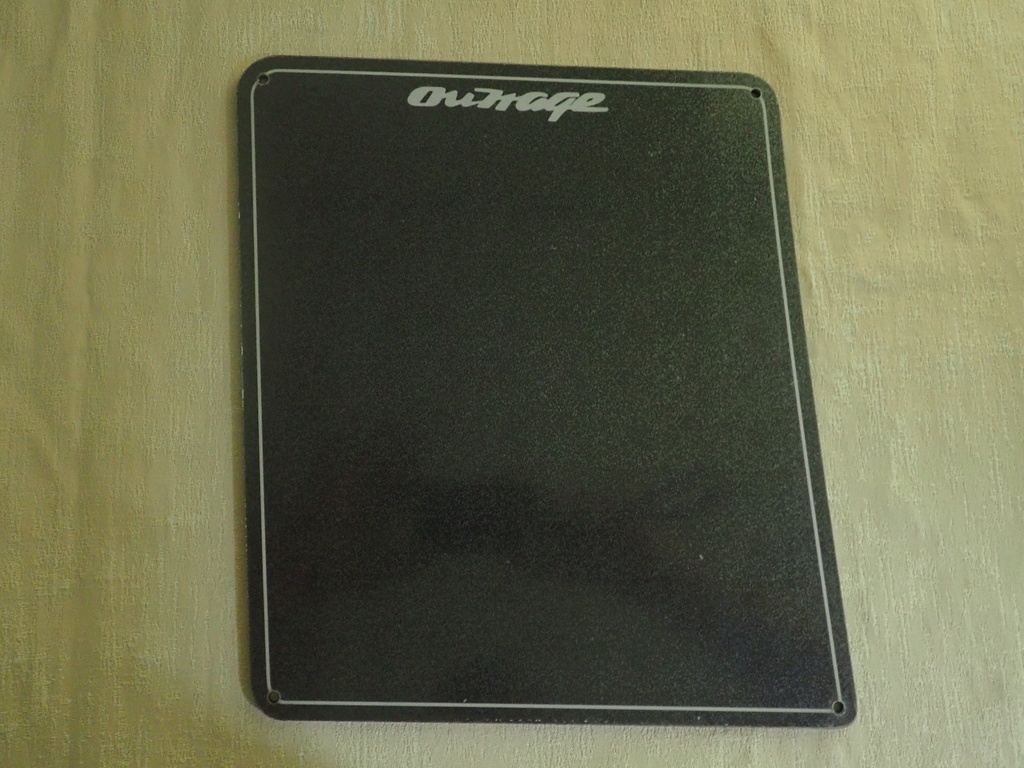 21 230 260 Outrage Boston Whaler Stbd Side Electronics Panel 21, 23 26 ...